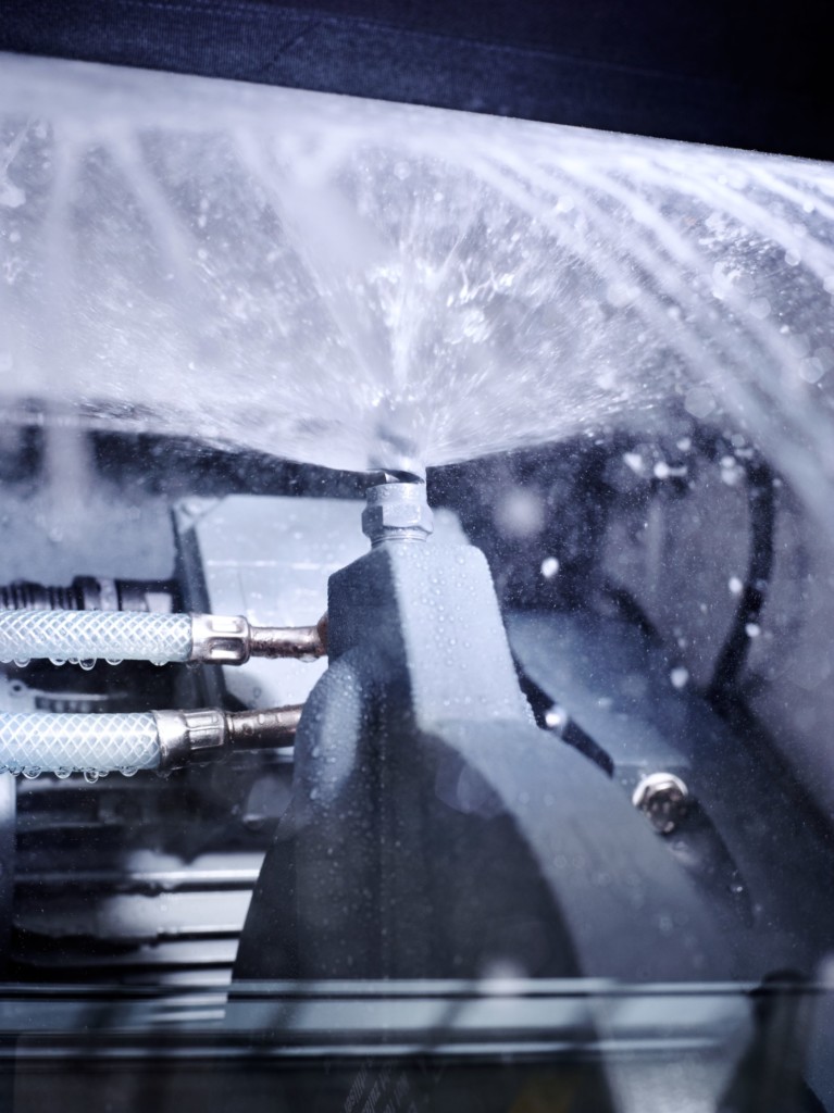 Машина за ръчно и автоматично рязане на металографски образци Discotom ...